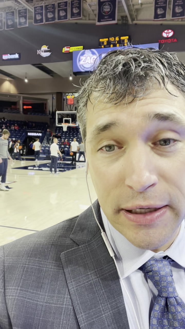 Dan Dickau Pregame before Warner Pacific - Gonzaga Nation