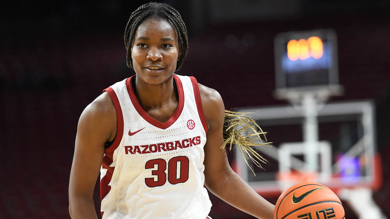 Razorbacks' 'game-changer' comes when Maryam Dauda finally gets to play ...
