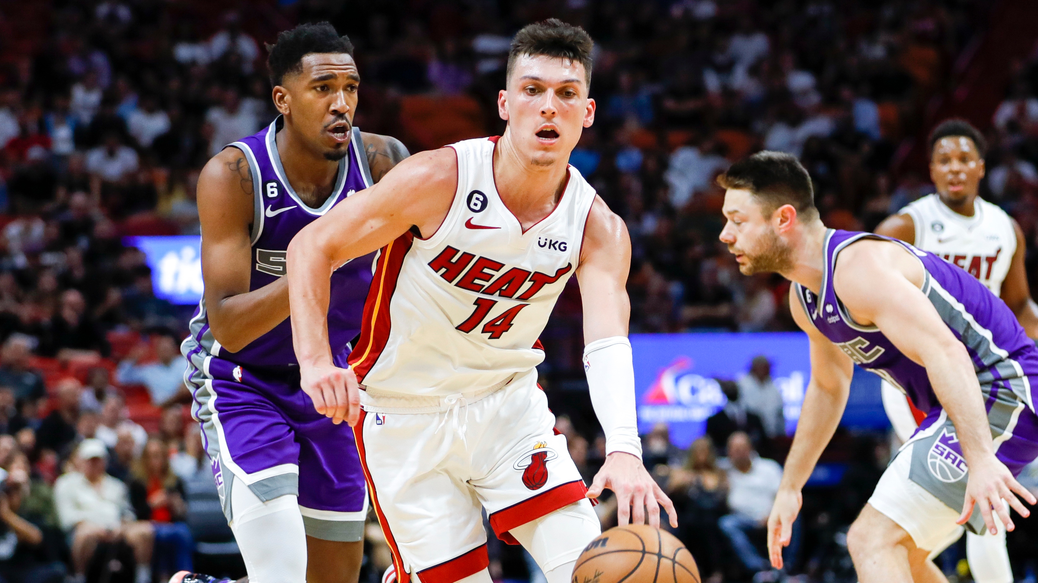 NBA’s Report Admits Missed Call on Tyler Herro’s Game-Winning Shot ...