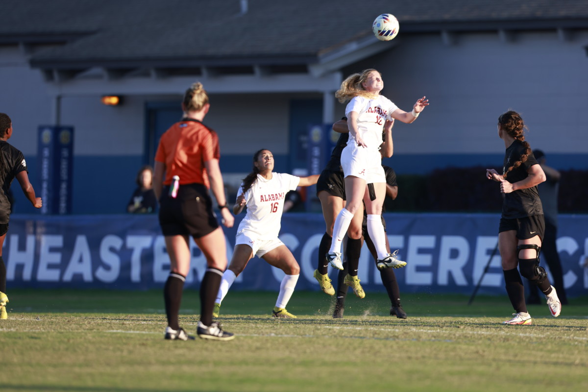 Alabama Soccer Comes Up Short in SEC Title Game - Sports Illustrated ...
