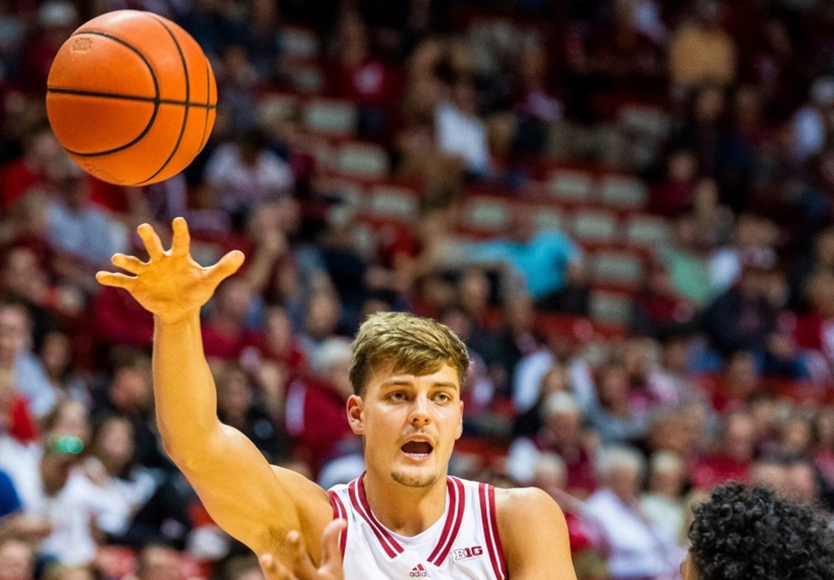 No. 13 Indiana Hoosiers Roll in Final Exhibition, Beat Saint Francis ...