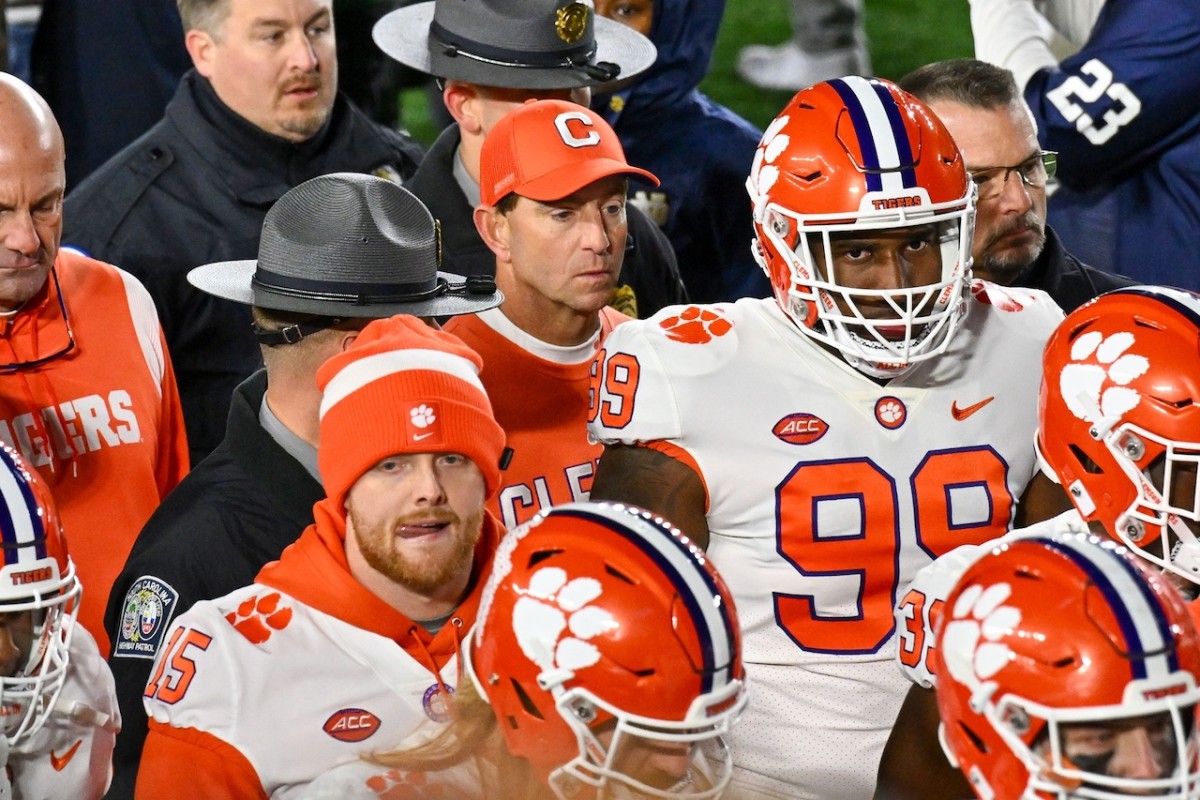 Clemson Tigers Head Coach Dabo Swinney Shoulders Blame for 'Ass-Kicking ...