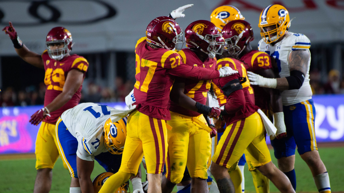 Look: Best photos from USC Trojans vs. Cal Bears Pac-12 football game ...