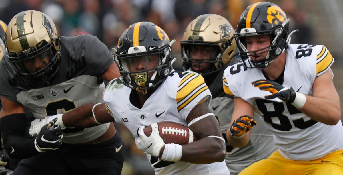 PHOTO GALLERY: Pictures From Purdue Football's 24-3 Loss to Iowa ...