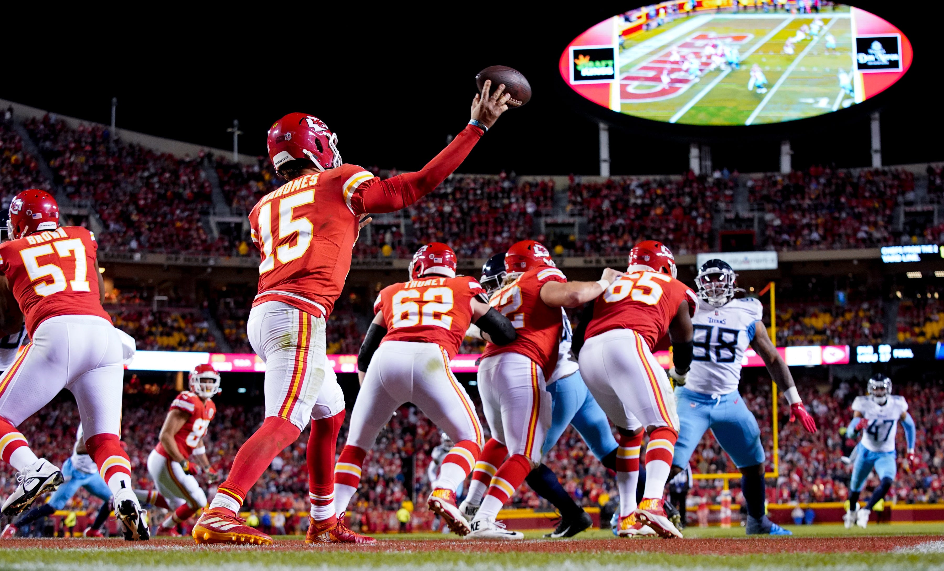 Four Takeaways From the KC Chiefs' 20-17 Win Over the Tennessee Titans ...