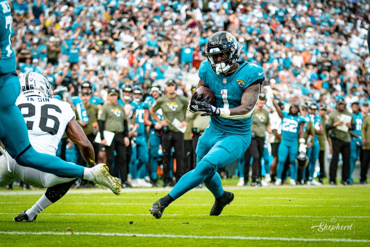 Jacksonville Jaguars 27, Las Vegas Raiders 20: 5 Observations on Travis Etienne, Trevor Lawrence ...