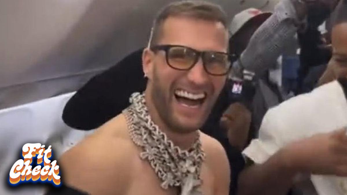 Kirk Cousins Gets TURNT UP & ICED OUT After Big Win | Fit Check Week 9 ...