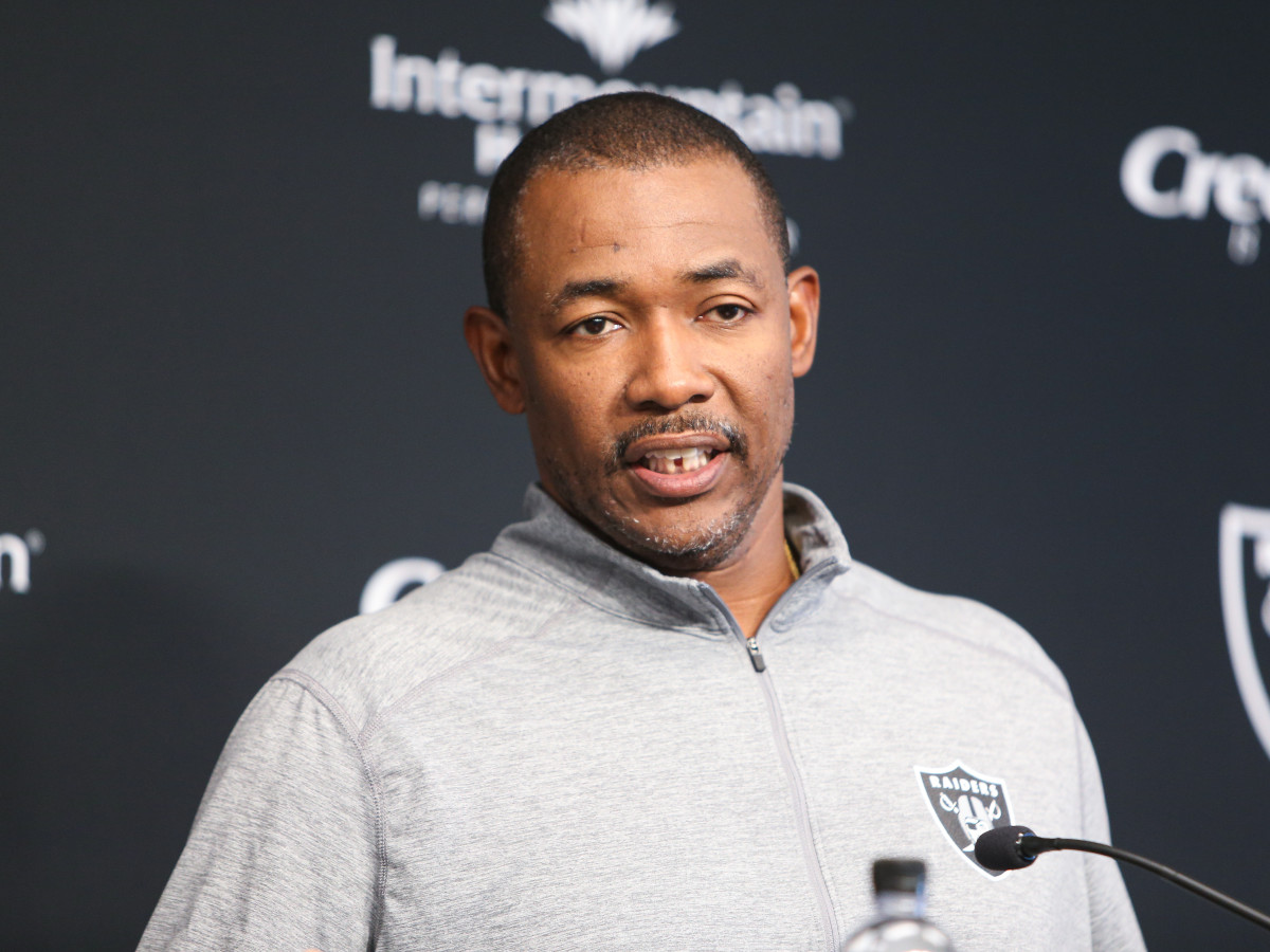 Las Vegas Raiders DC Patrick Graham week 10 update - Sports Illustrated ...