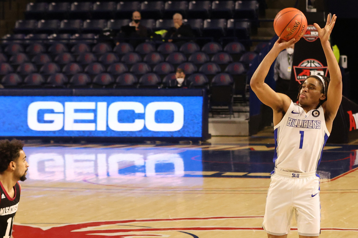 College Prospect Spotlight: Saint Louis’ Yuri Collins - NBA Draft ...