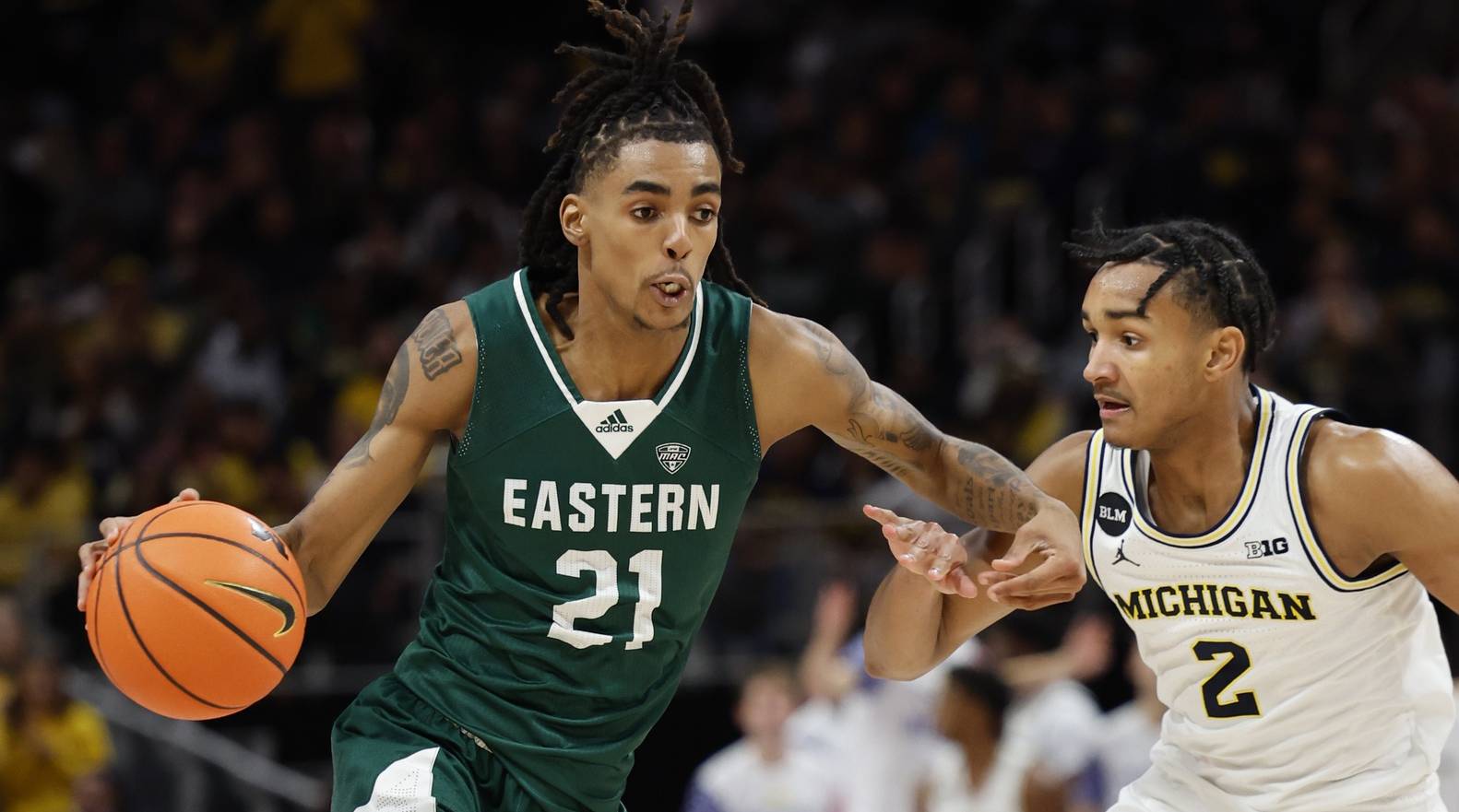 Emoni Bates Scores 30 in Eastern Michigan Debut vs. Michigan - Sports ...