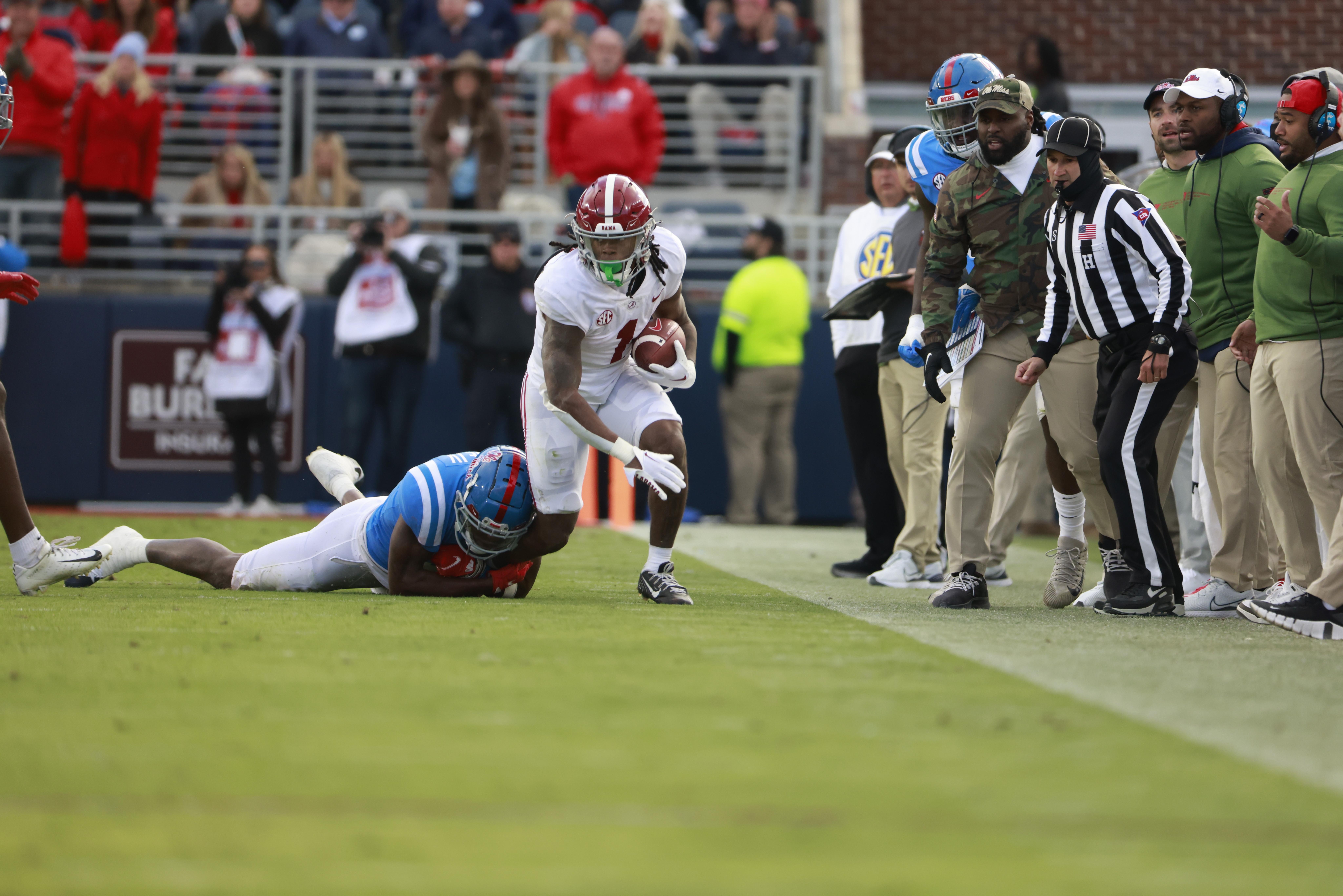 Notebook: Multiple Alabama Players Suffer Injuries in Win Over Ole Miss ...