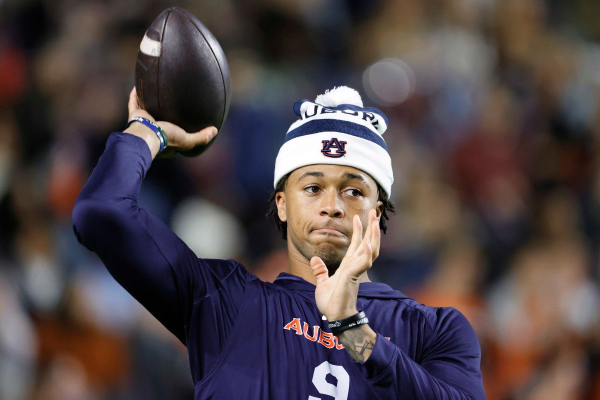 A look at the best shots of Robby Ashford from the 2022 season - Sports ...