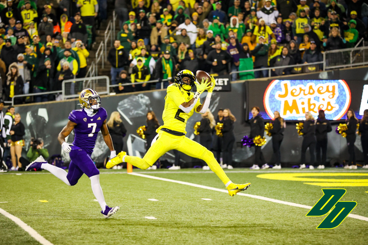 Oregon Football: What Traeshon Holden's Dismisssal Means for the Ducks in 2023 - Sports ...