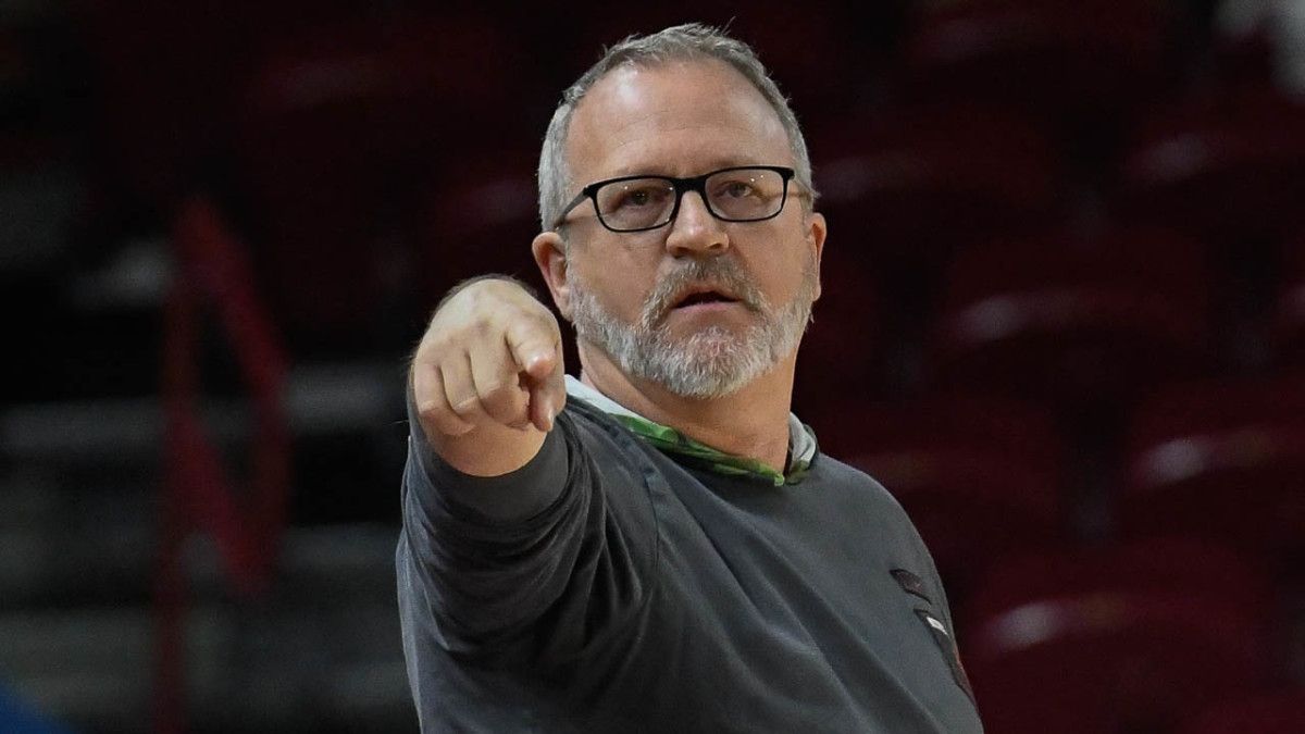 Razorbacks start fast, then hang on to down Tulsa - Sports Illustrated ...