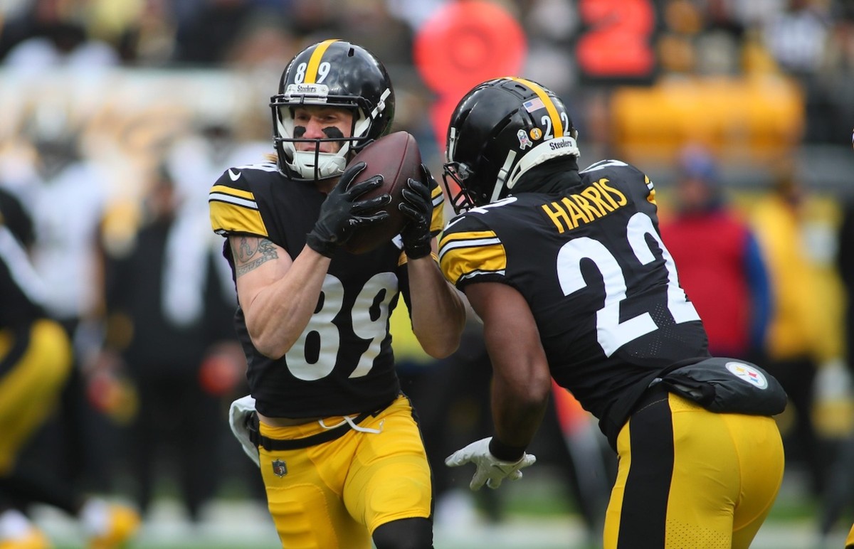 Pittsburgh Steelers Using Six Weapons to Kickstart Run Game - Sports ...