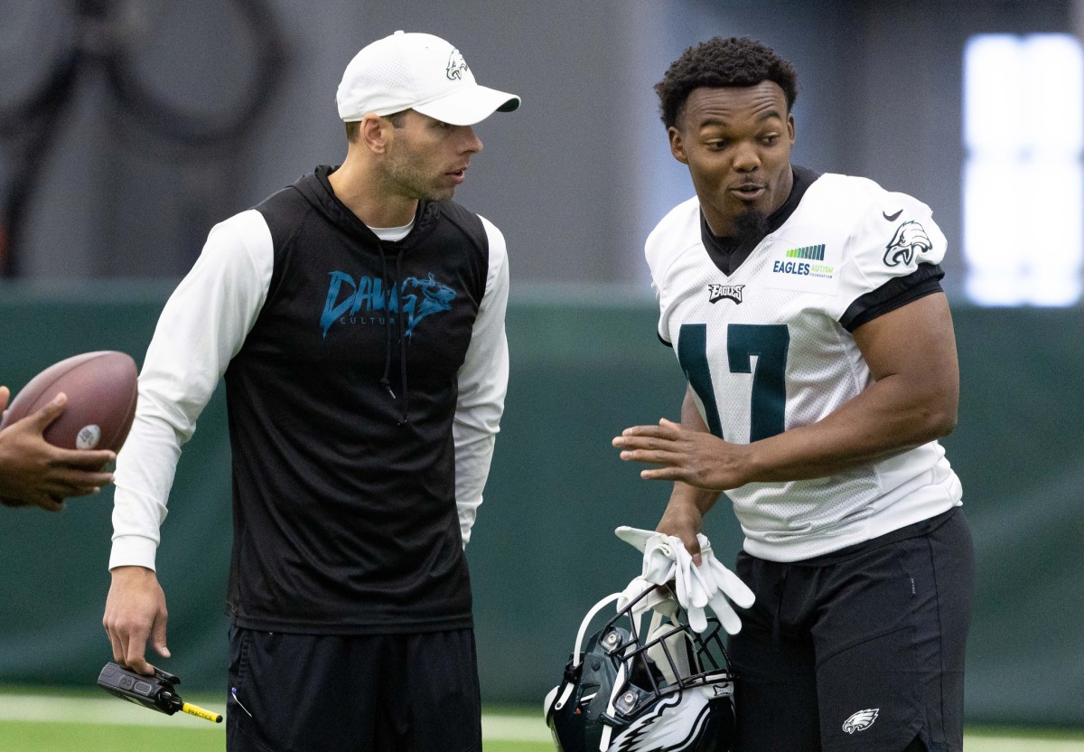 Eagles' Defensive Plan Remains Sound, Despite Struggles to Stop Run ...