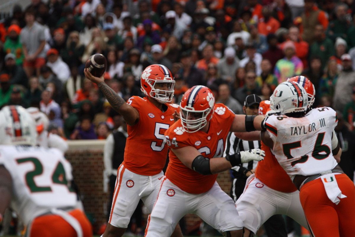 Halftime Analysis: Clemson 24, Miami 0 - Sports Illustrated Clemson ...