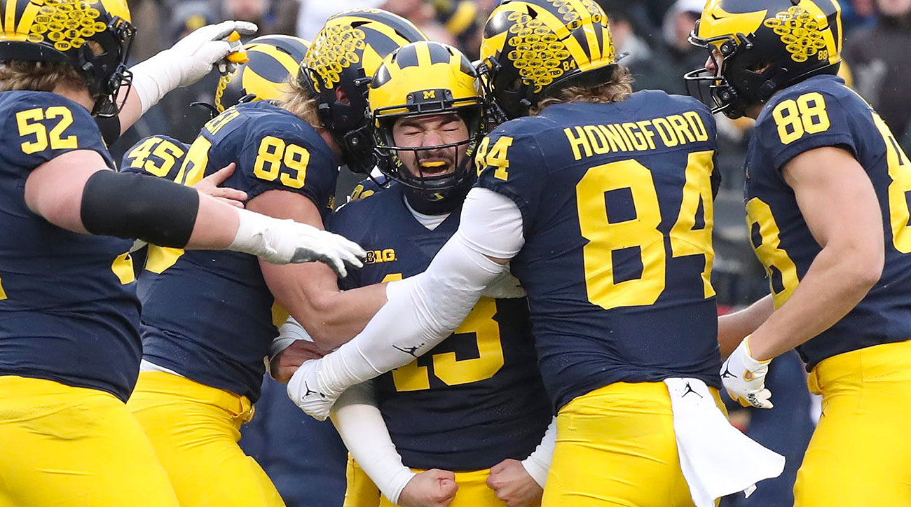 College Kickers Save the Day—and the Playoff Hopes—of Michigan, TCU ...