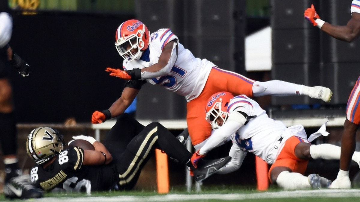 Gators LB Ventrell Miller to Miss Half vs. FSU After 'Heartbreaking ...