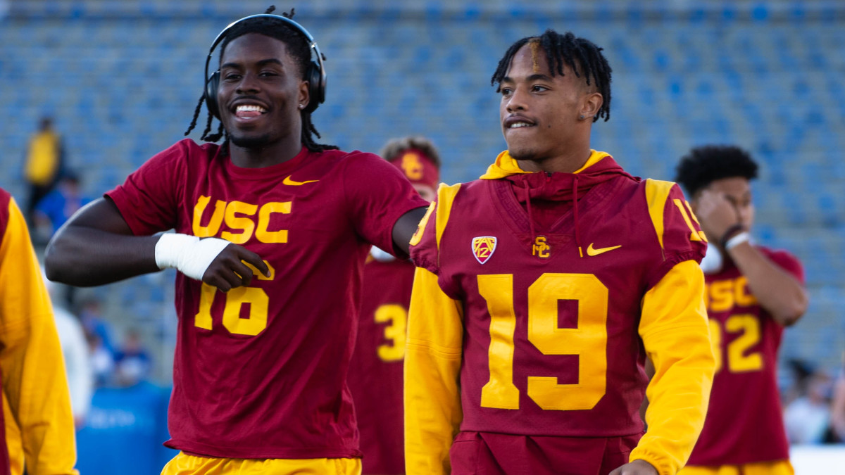 Look: Photos from USC Trojans win over UCLA Bruins at Rose Bowl ...