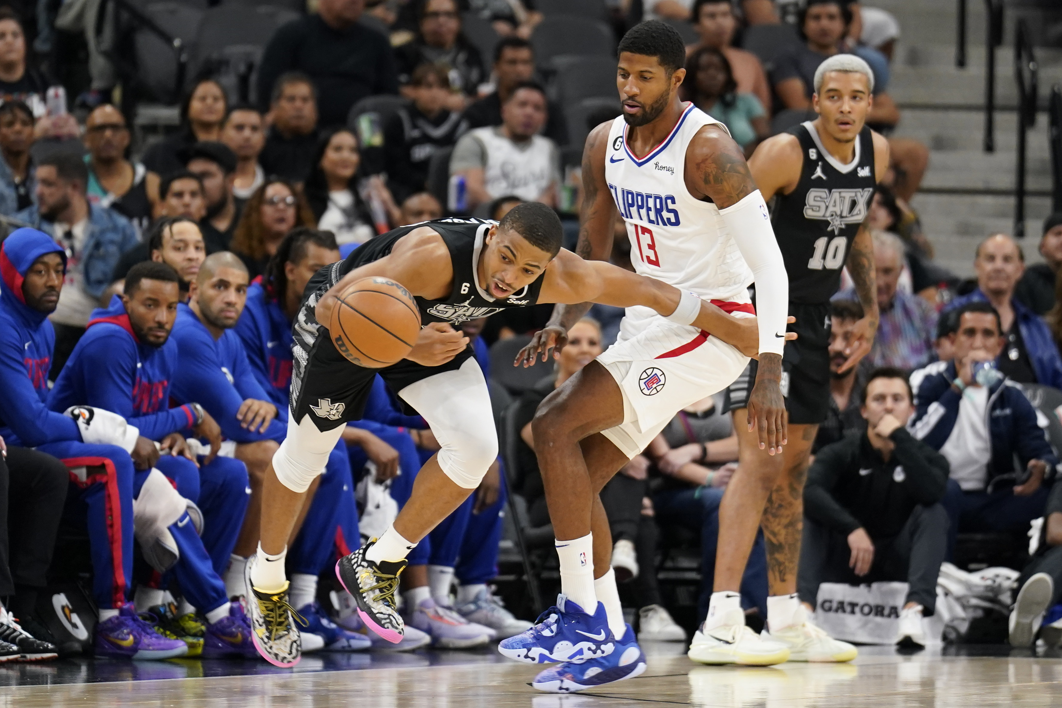 San Antonio Spurs vs. Los Angeles Clippers GAMEDAY: SA Aims for 1st Win ...