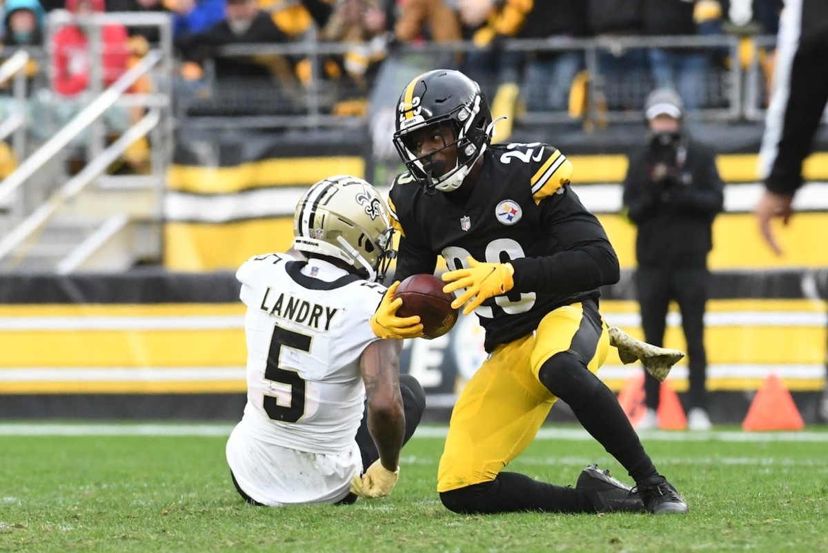 Pittsburgh Steelers' Damontae Kazee Fined for Week 10 Hit - Sports ...