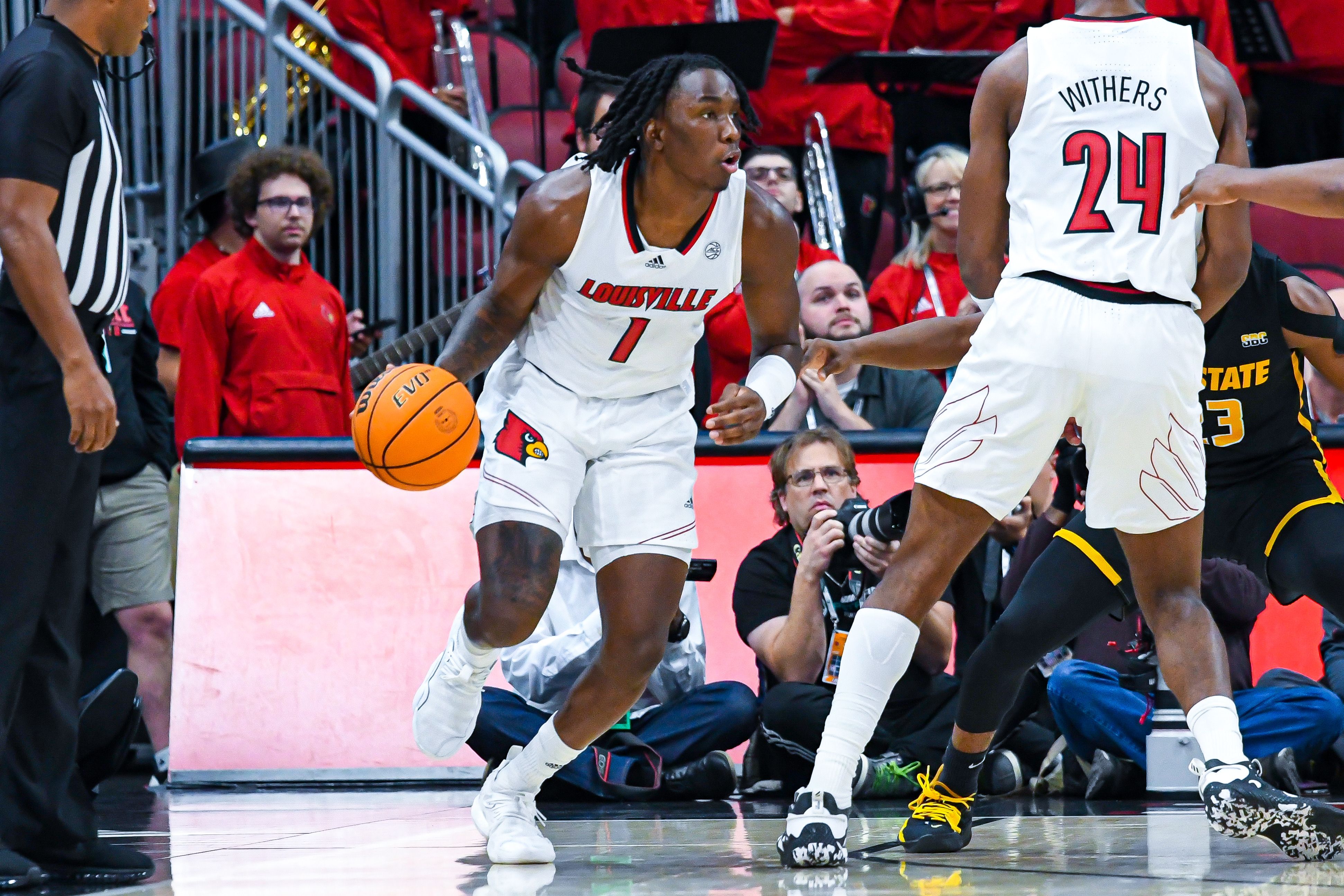 Preview: Louisville Cardinals vs. Arkansas Razorbacks - Sports ...