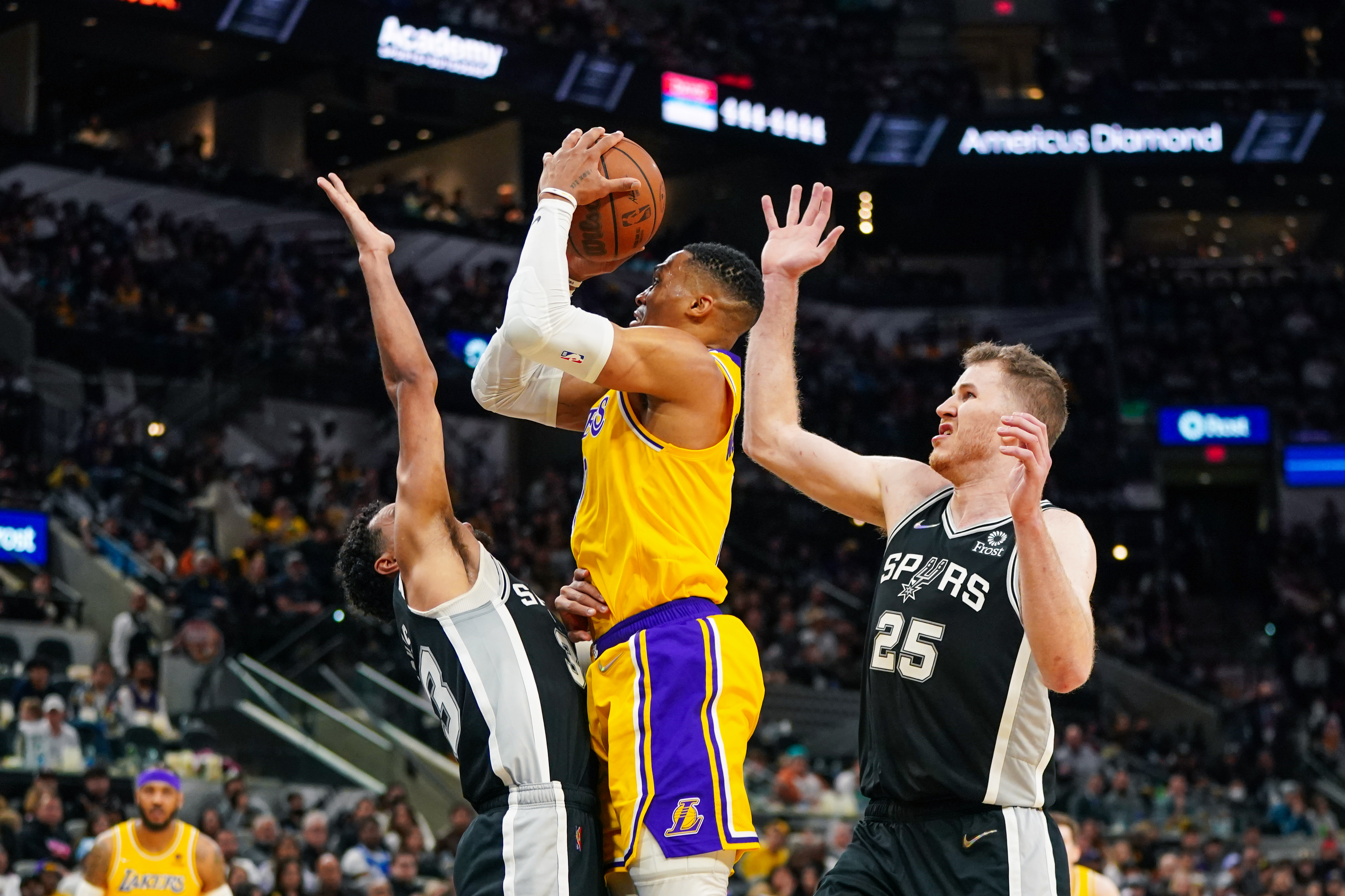 Lakers Rumors: Yet Another Adjusted Timeline For Potential L.A. Trades ...