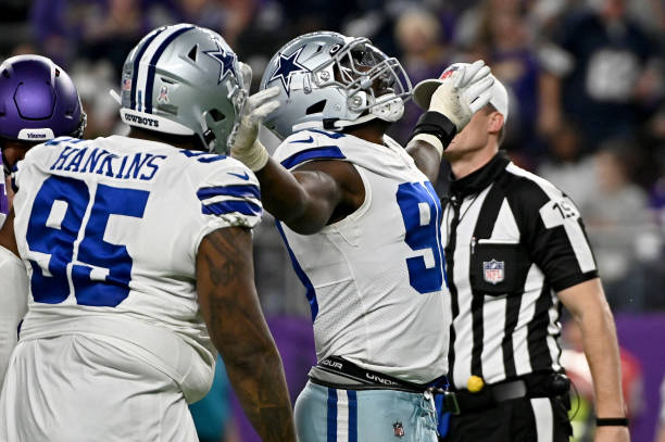 'Grit Over Glitz': Dallas Cowboys 'Big Boys' Crush Vikings, 40-3, in ...