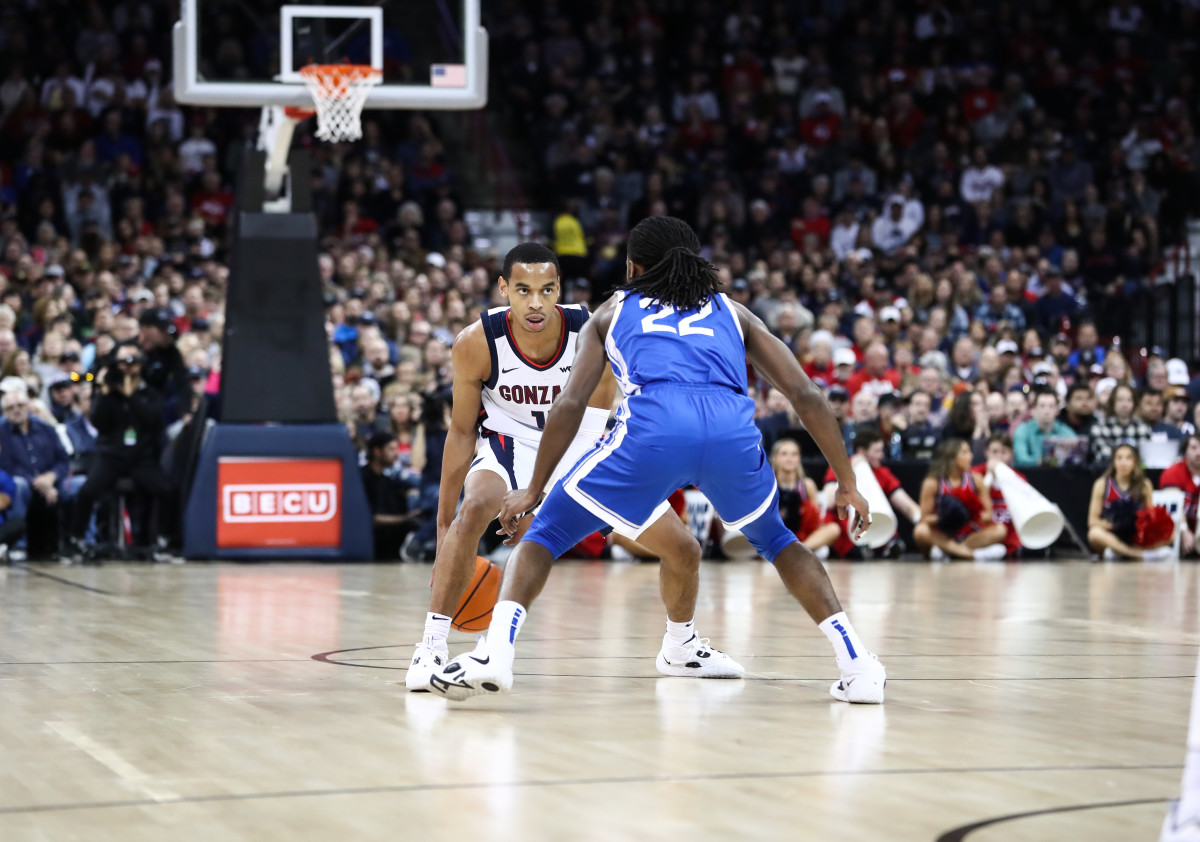 Look: Photo gallery from Gonzaga's win over Kentucky at Spokane Arena ...