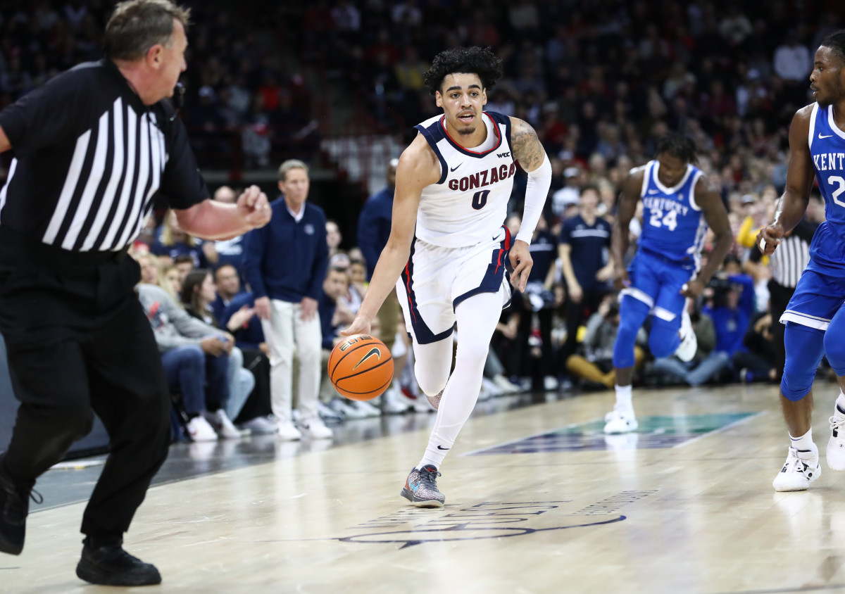 Look: Photo gallery from Gonzaga's win over Kentucky at Spokane Arena ...