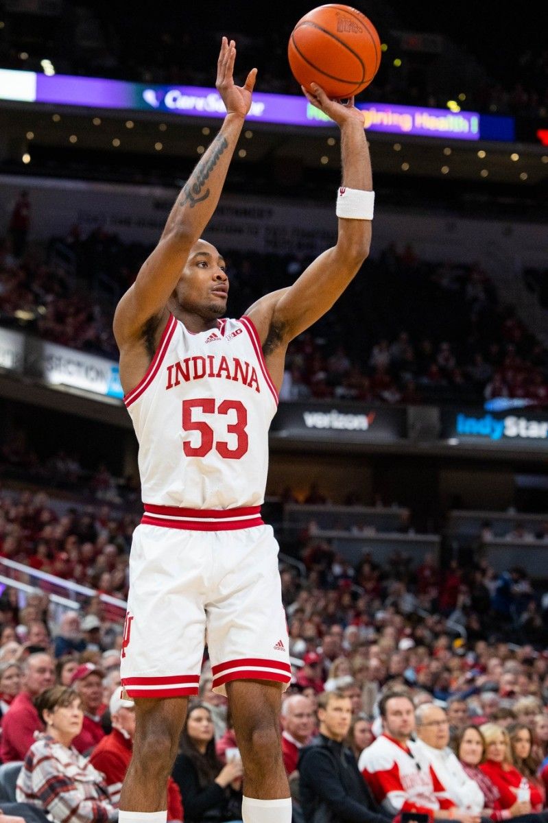 PHOTO GALLERY: Indiana Basketball Clobbers Miami of Ohio in Gainbridge ...