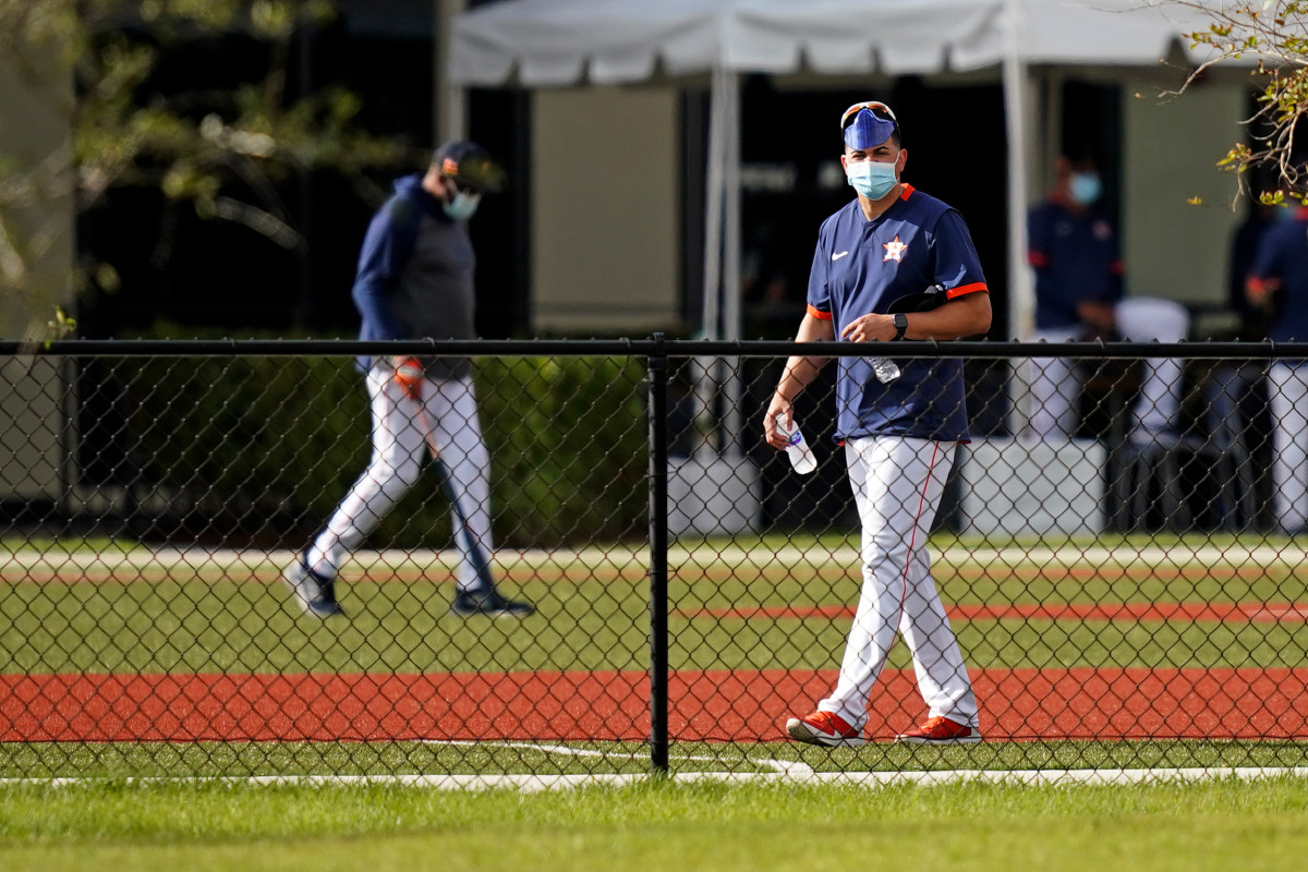 Report: Houston Astros Extend Hitting Coach Álex Cintrón, Josh Miller ...