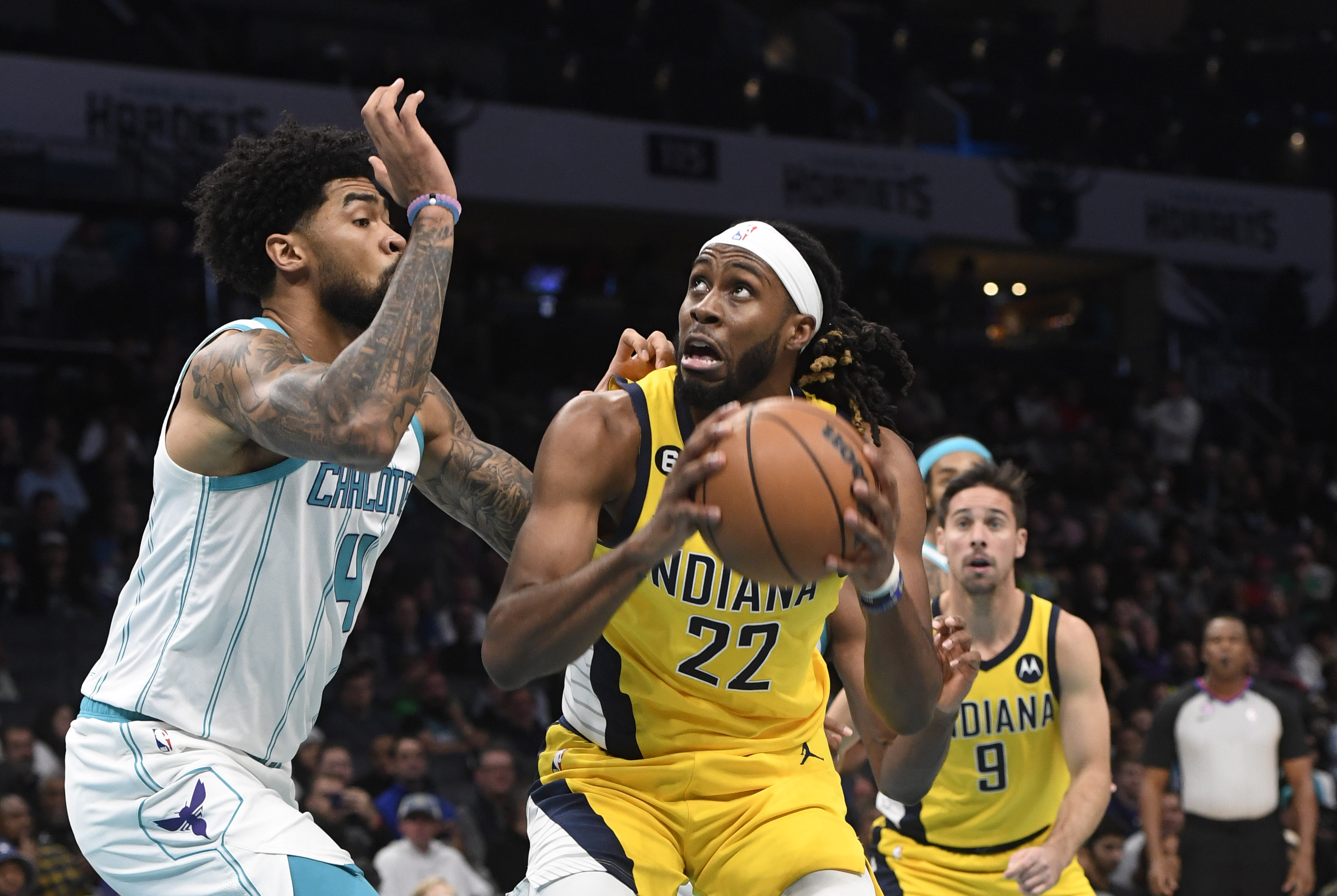 Pacers center Isaiah Jackson suffers injury vs Orlando Magic, status to ...