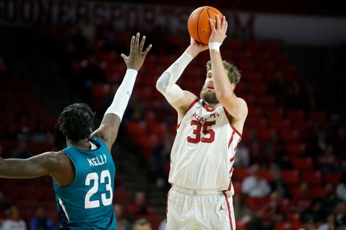 After Rough Shooting Night, Oklahoma Sooners' Tanner Groves Isn't ...