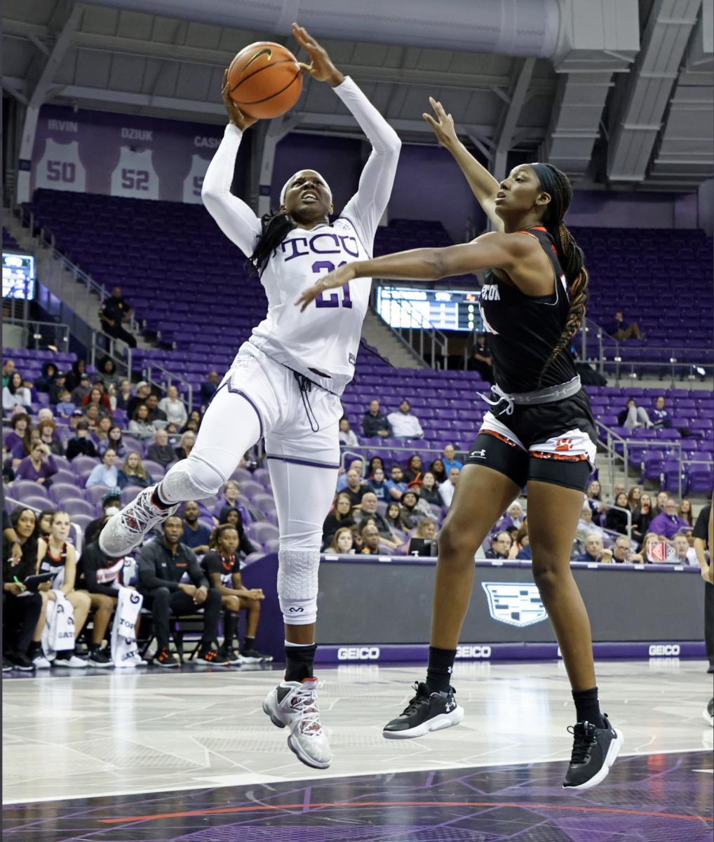 Women's Basketball: TCU Drops Second Consecutive Home Game - Sports ...