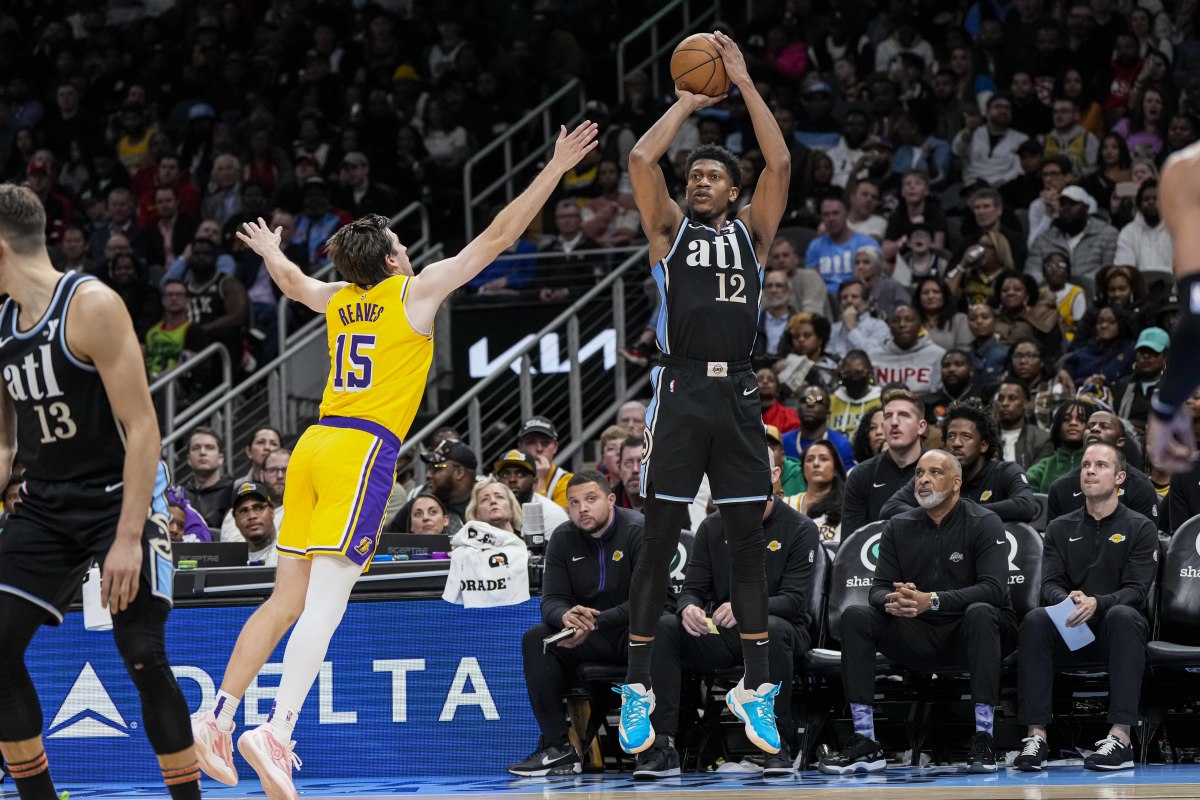 Quin Snyder and Trae Young are Thrilled to Have De'Andre Hunter Back ...