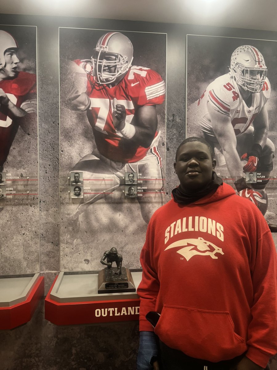 2026 Offensive Lineman Anthony Baxter Discusses Cincinnati Bearcats ...