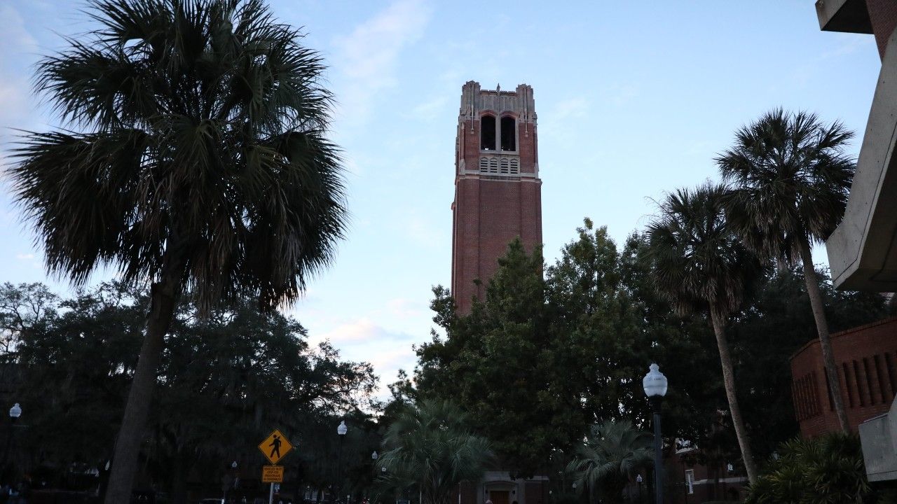 'All-Time Great Gator," Former Florida OL, AD Bill Carr Passes Away ...