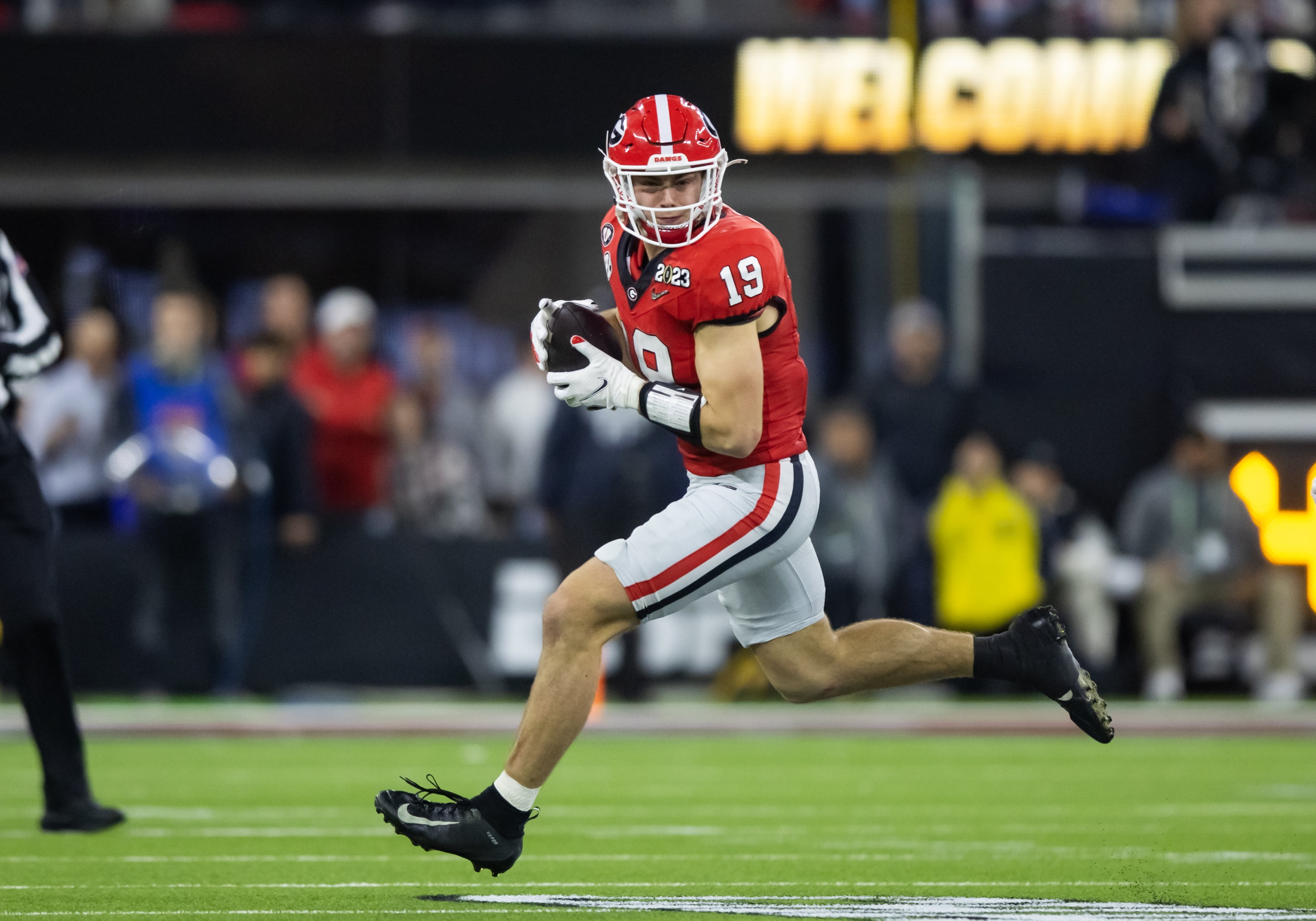 Brock Bowers Falls out of the Top 10 in Latest ESPN Mock Draft - Sports ...