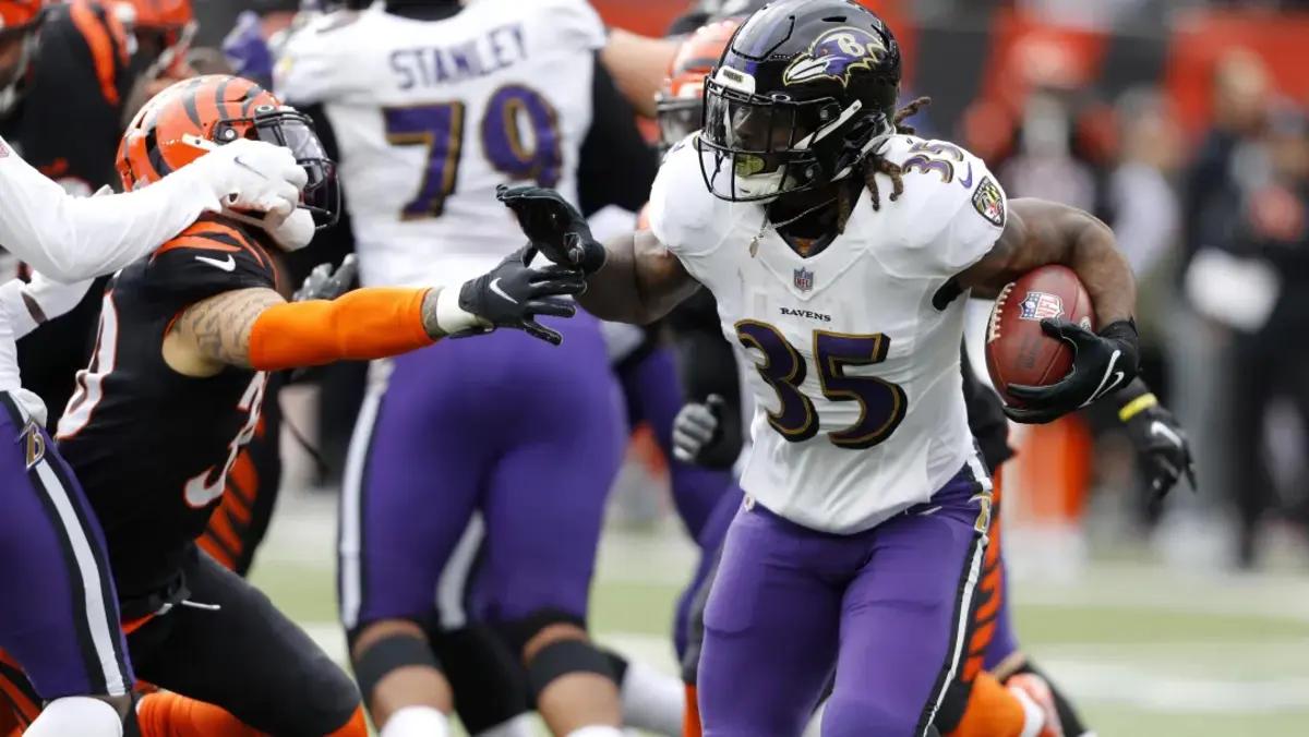 NFL RB Rankings: Baltimore Ravens' Gus Edwards Underappreciated ...