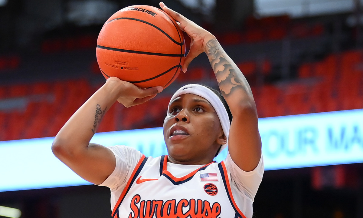 Syracuse Rallies for Senior Day Victory Over Pittsburgh - Sports ...