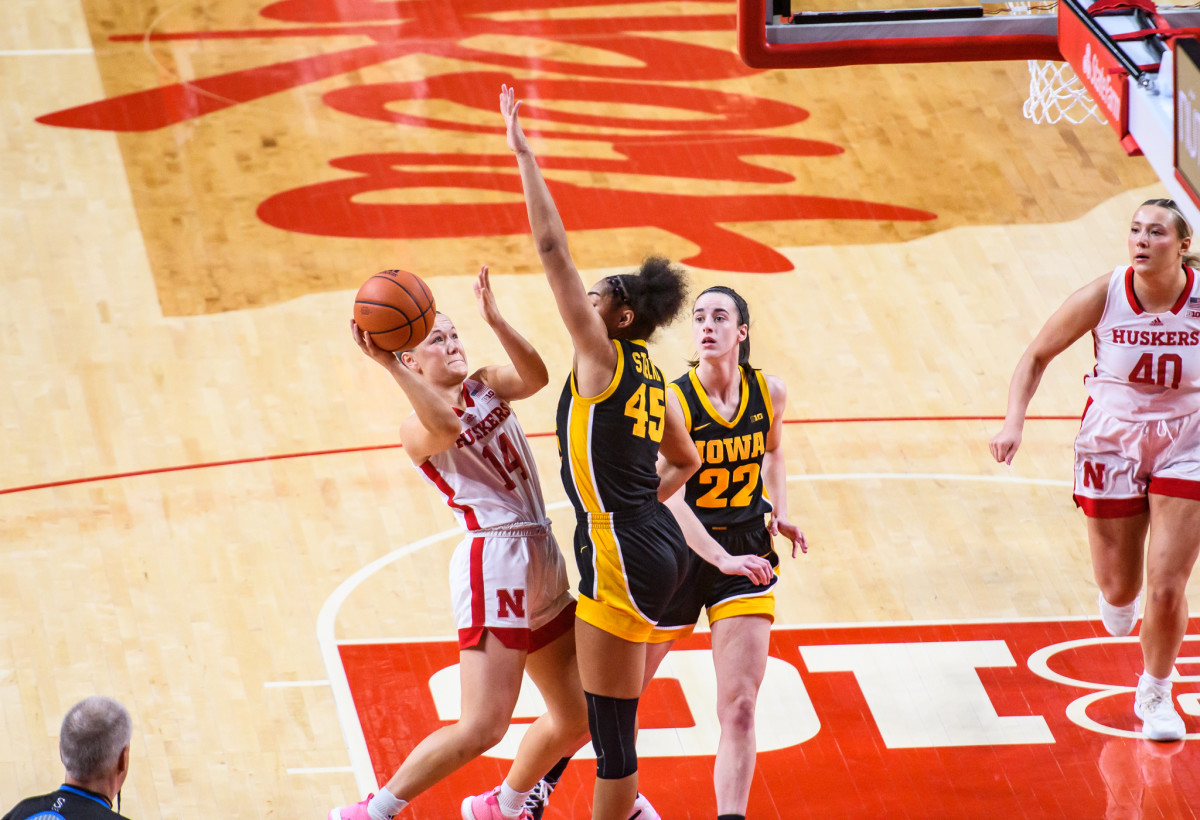 Gallery: Huskers Take Down Hawkeyes - All Huskers