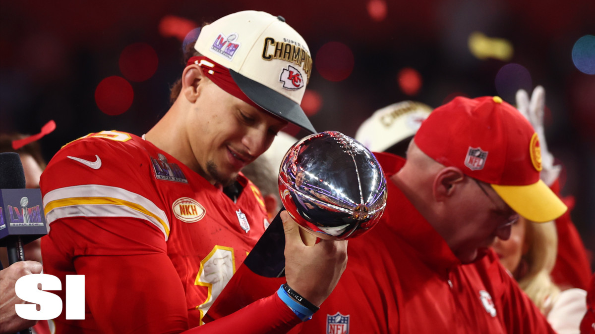 Patrick Mahomes Celebrates Super Bowl LVIII Victory With Wife - Sports ...