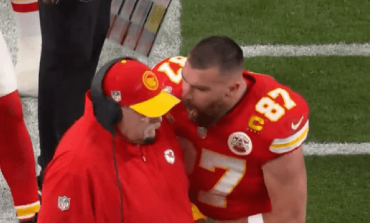 Travis Kelce in Heated Exchange with Coach Andy Reid: 49ers 10, Chiefs 3 - Super Bowl Halftime ...