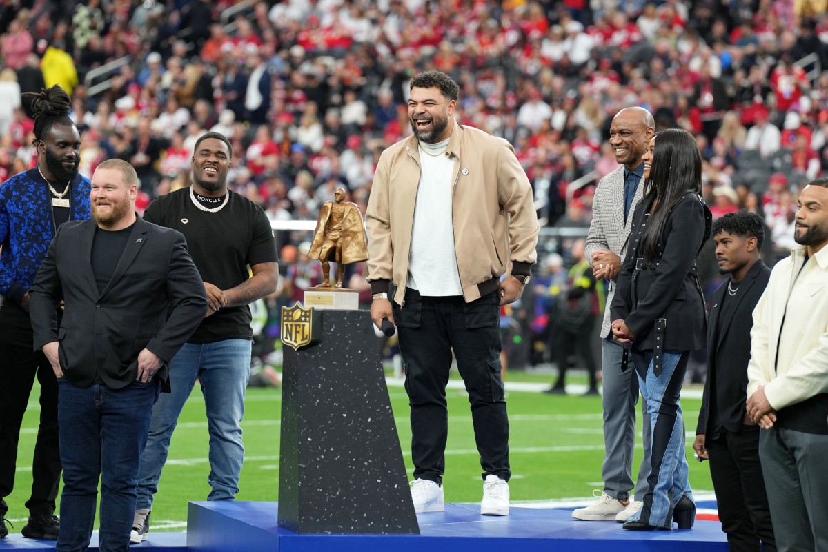 Former New Orleans Saints Legend Craig 'Ironhead' Heyward's Son Honored ...