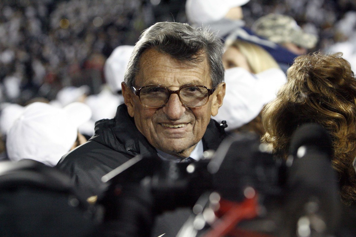 Penn State Football: Will Penn State Honor Late Football Coach Joe ...