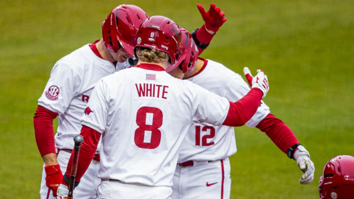Hagen Smith struggles, Richmond transfer shines in Hogs opener - Sports ...
