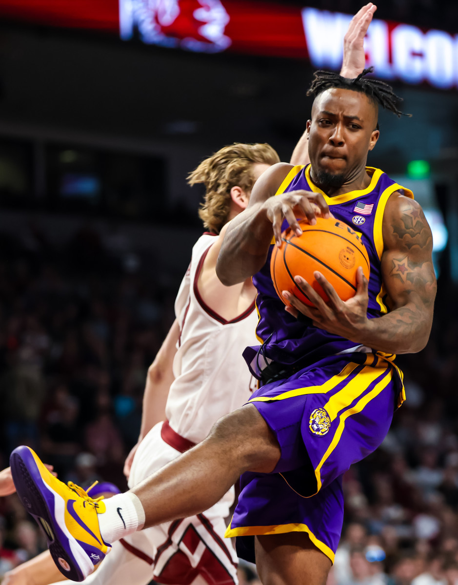 South Carolina Men's Basketball Team Blows Double-Digit Lead In ...