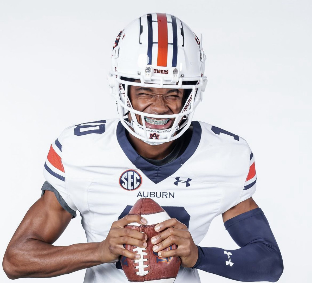 Travis Smith Jr. Has Big Day at UA Atlanta Camp, High On Tennessee ...